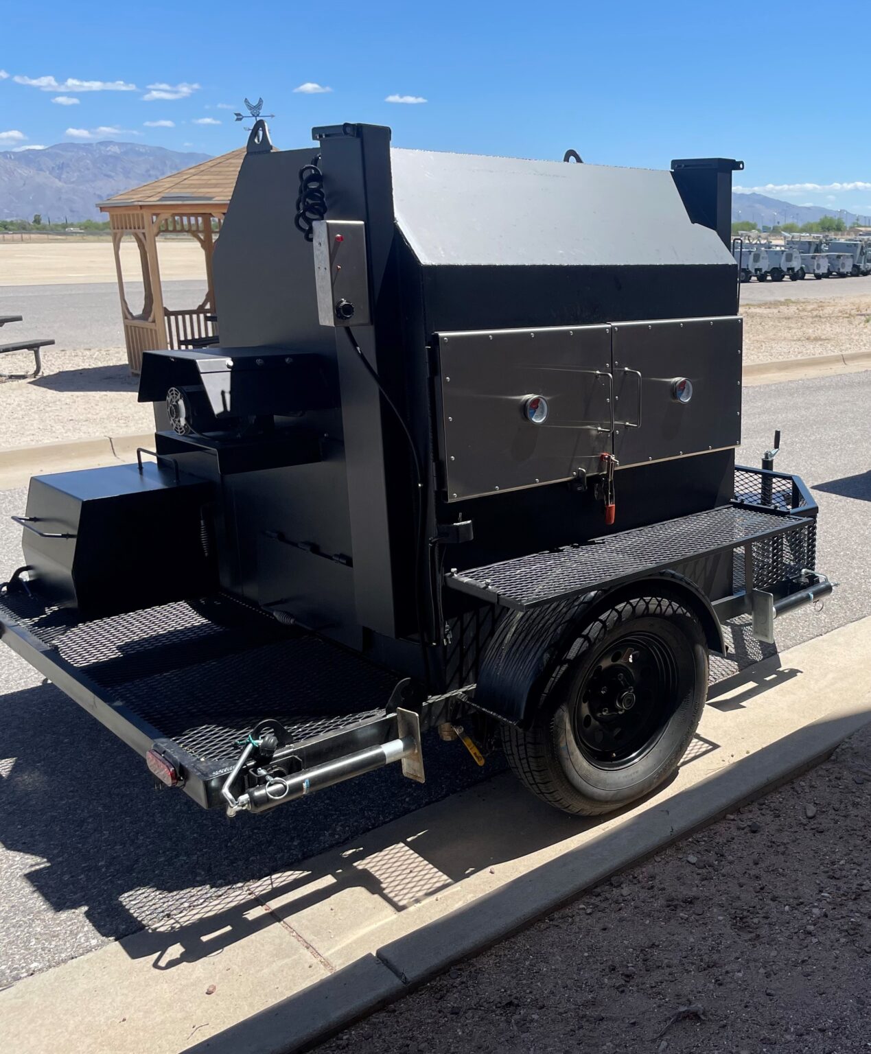 Heavy-Duty Grills and Smokers - Arizona BBQ Outfitters